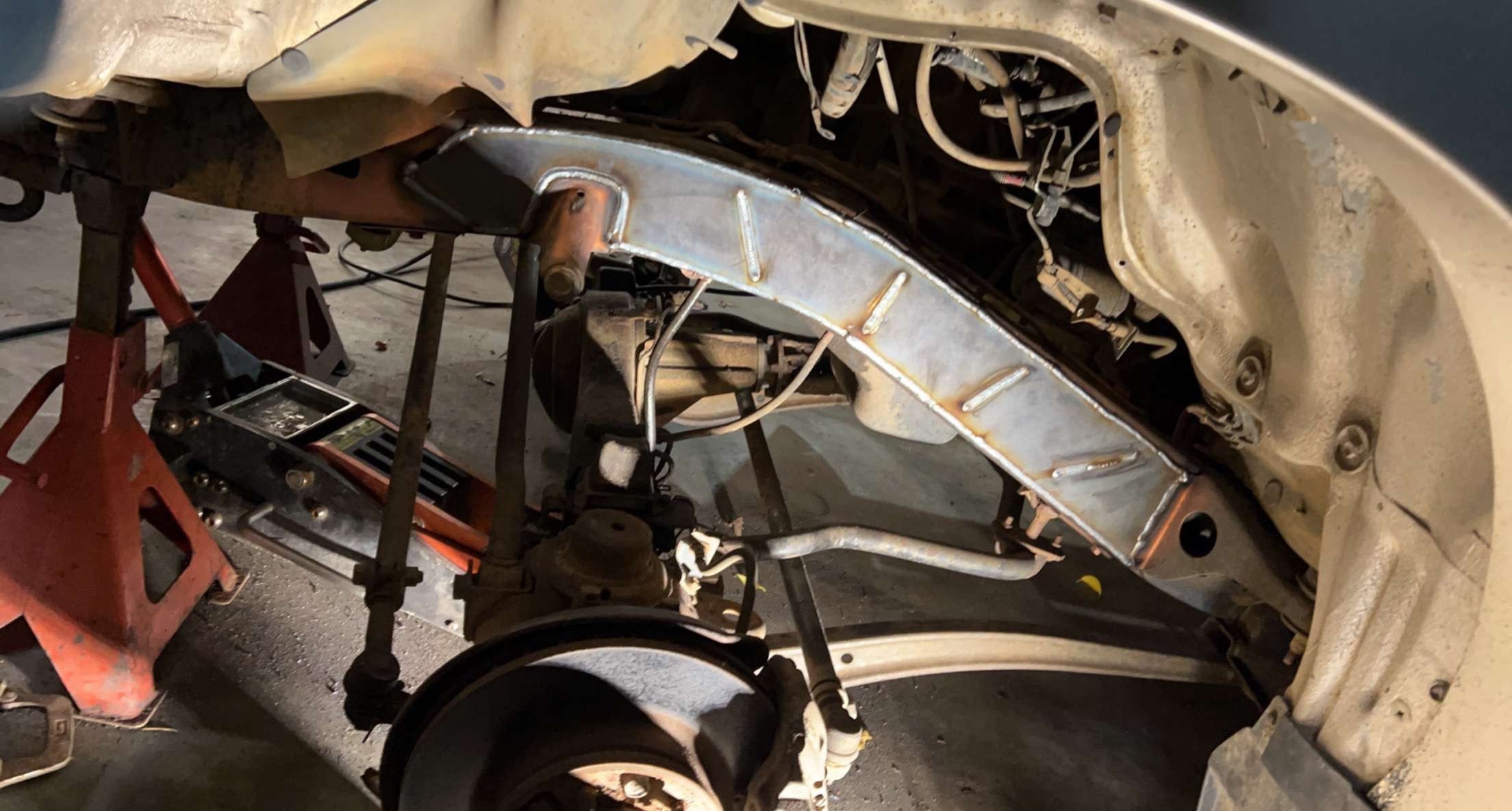 80/105 Landcruiser - Front chassis plates | Rampt Customs